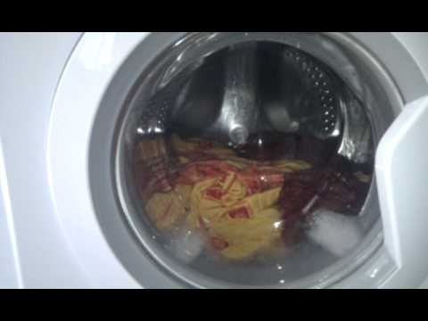 Indesit IWE7145 rinse - YouTube