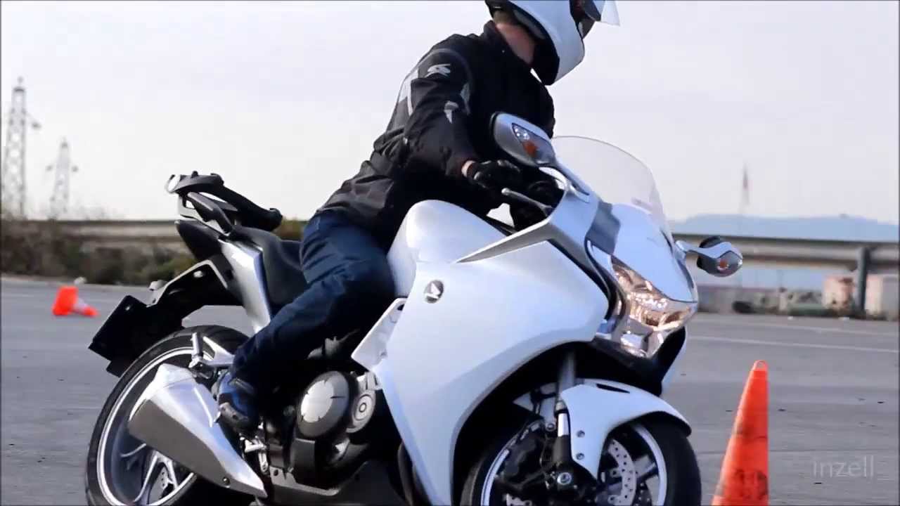 Motorcycle Training #18 (Figure 8) - YouTube