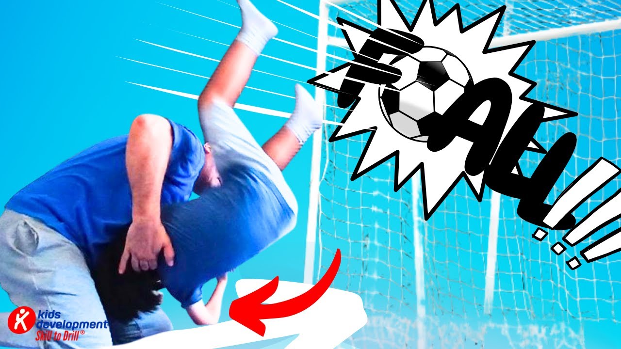 Football EXPERT REVEALS How to PREVENT INJURIES [Falling Soccer Skills ...