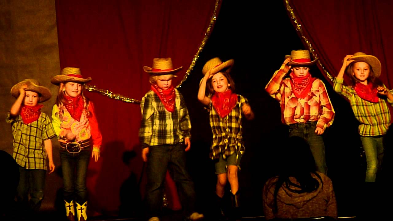 Pioche Elementary Christmas Program 2011 - YouTube