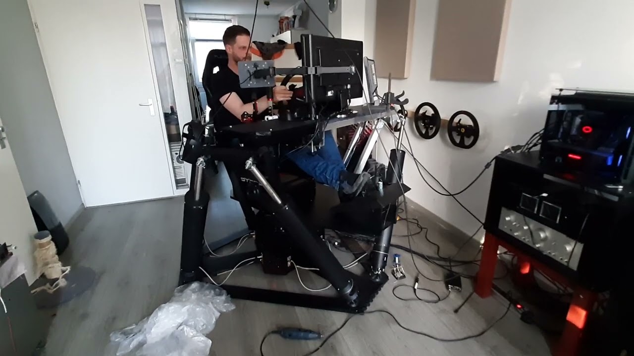 Odrive 6 dof motion rig further testing and tweaking. - YouTube