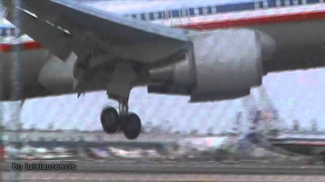 AA 767 SMOOTH landing in miami - YouTube