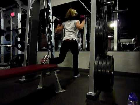Bulgarian Split-Squats on Smith Machine - YouTube