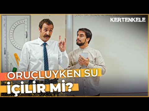 Soru sormak için sınıf basan Hicabi... | Kertenkele 🦎