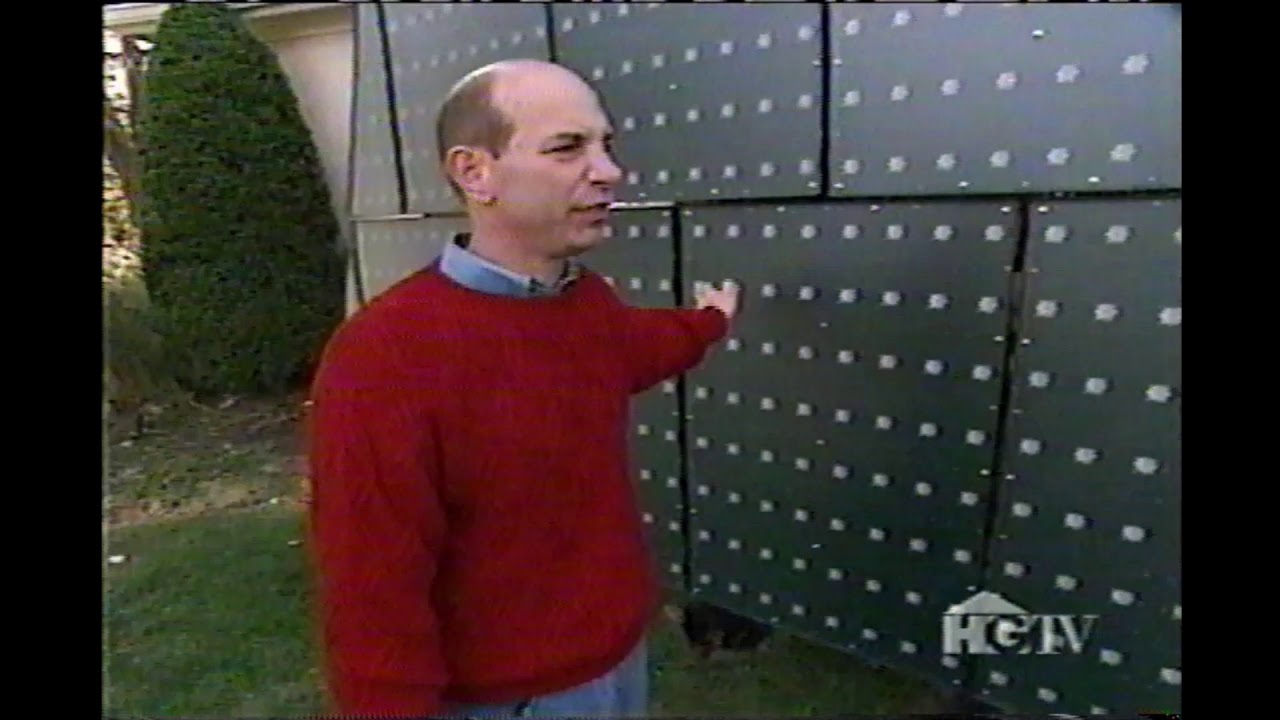 HGTV "All Out Christmas" - Mark Callegari LED Pixel Tree - YouTube