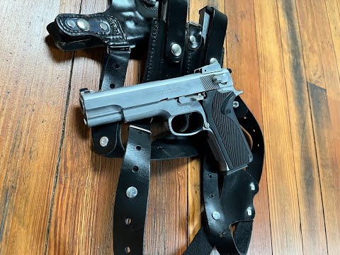 Smith & Wesson 4506-1 Review: Walk Softly & Carry a Big Smith - YouTube