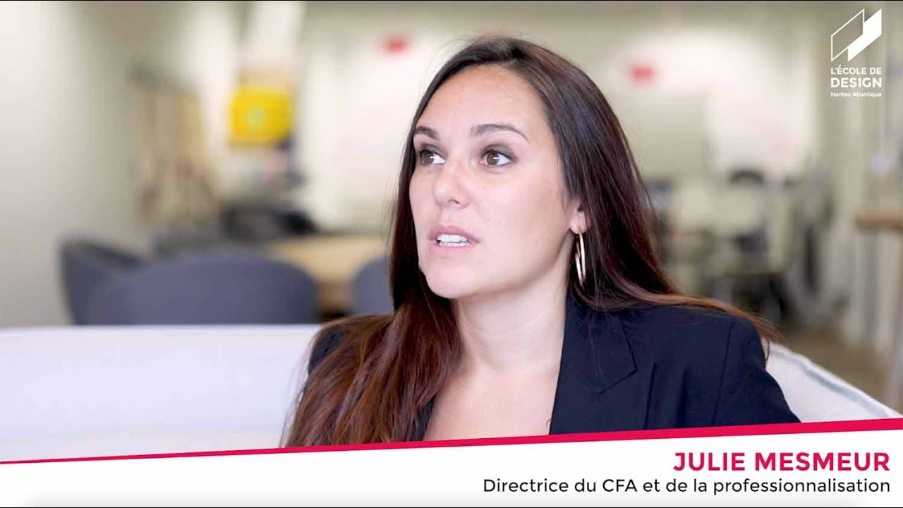 Interview de Julie Mesmeur, Directrice du CFA et de la Professionnalisation - YouTube