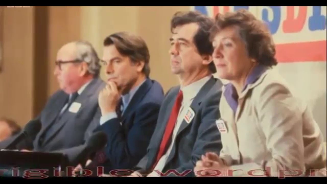 Labour party split: lessons from the SDP and the gang of four - YouTube