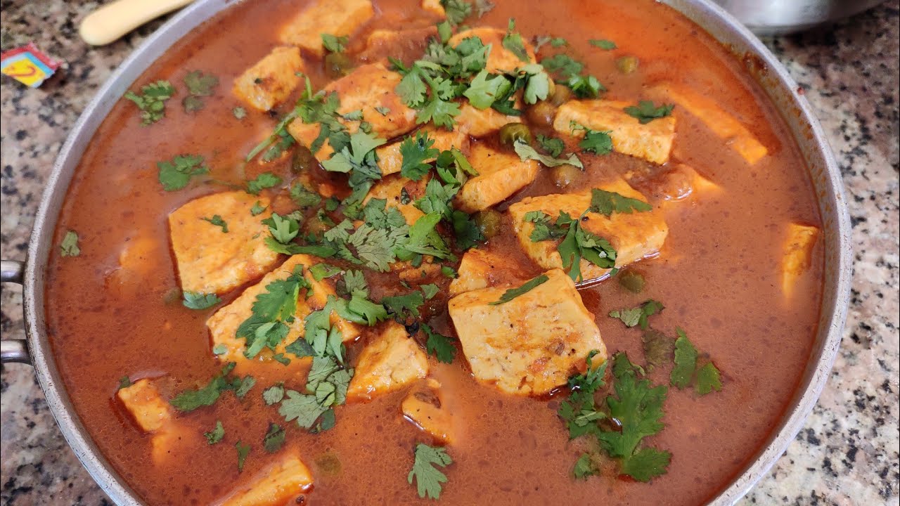 •Mattar Paneer - YouTube