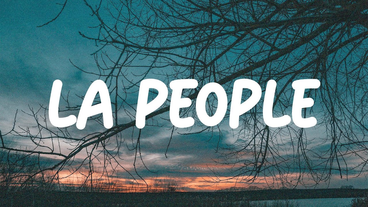 LA PEOPLE - Peso Pluma, Tito Double P (LETRA) - YouTube