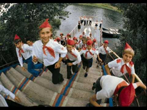 Пионеры в СССР (Young Pioneer Organization of the Soviet Union) - YouTube