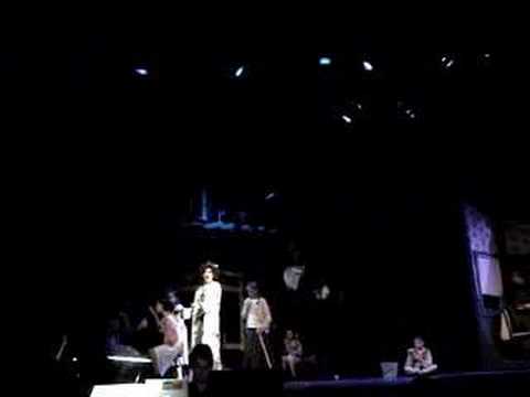 Musical "Annie" Little Girls - YouTube