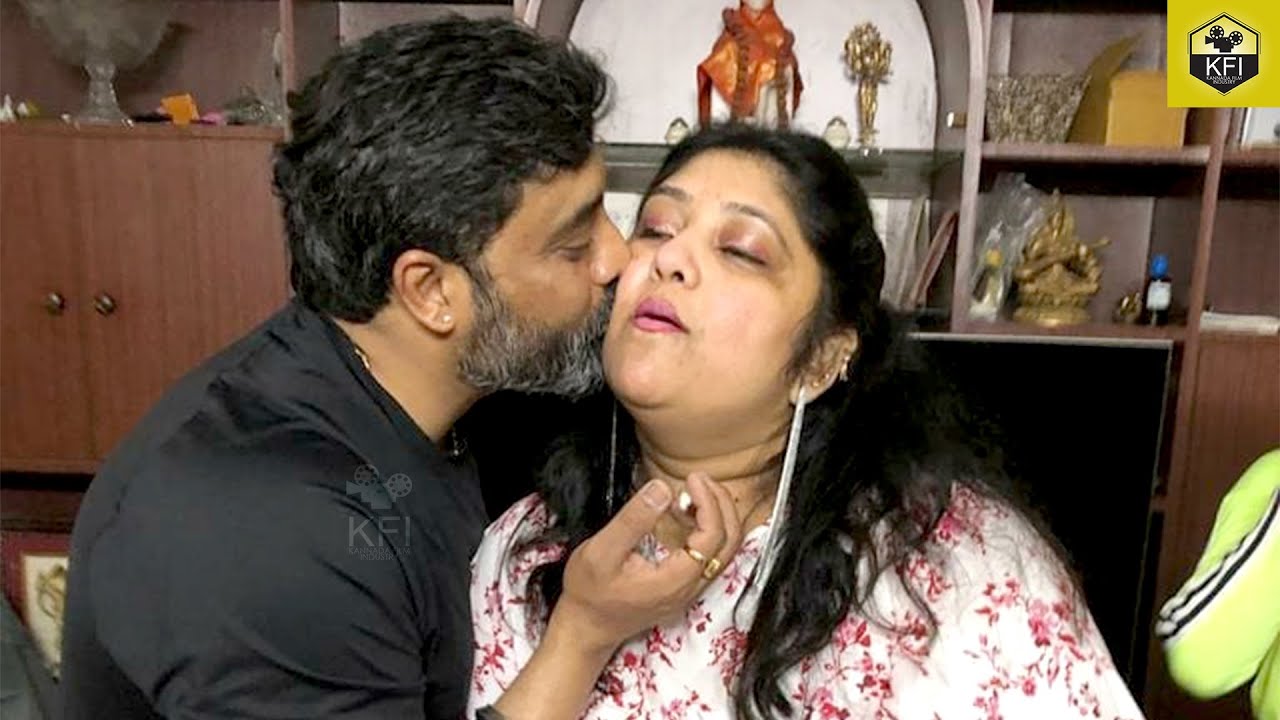 Anirudh Sweet Moments With Wife & Family Pic | Jothe Jotheyali ...
