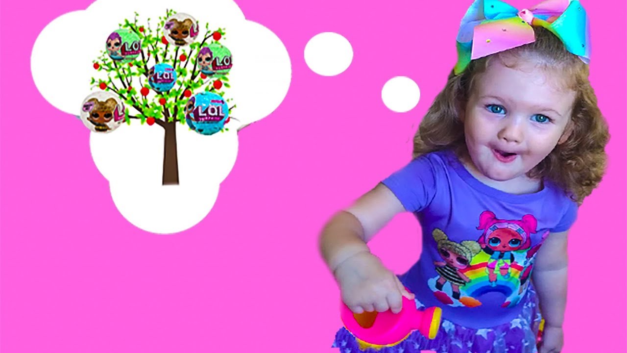 Liza plays with LOL DOLLS / How to grow a magic ball - YouTube