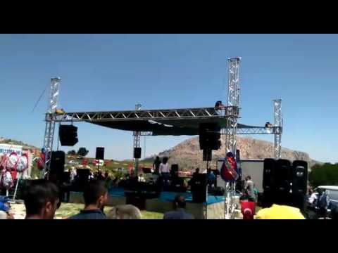 AHMET YANAR  ( AKŞAM OLUP KUŞLAR DÜNEK KURUNCA  )YÖRÜK ŞENLİĞİ ) (  CANLI