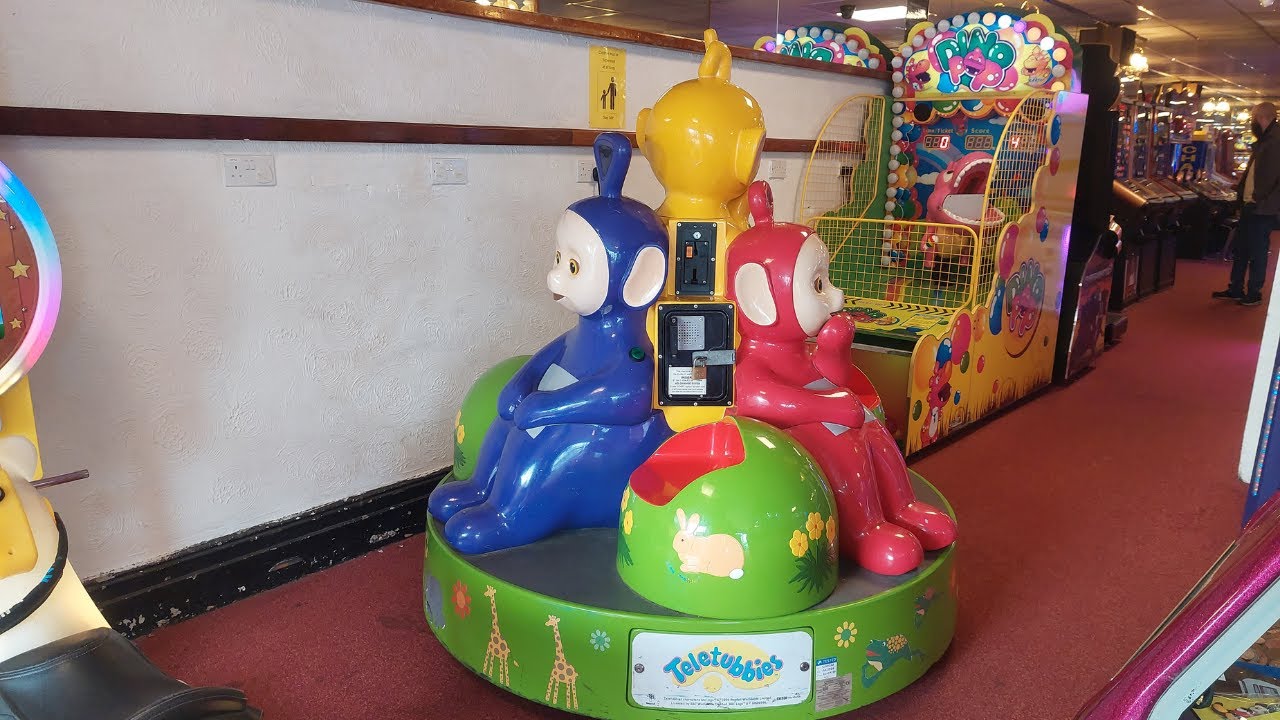 2000s Jolly Roger Teletubbies Carousel Kiddie Ride - YouTube