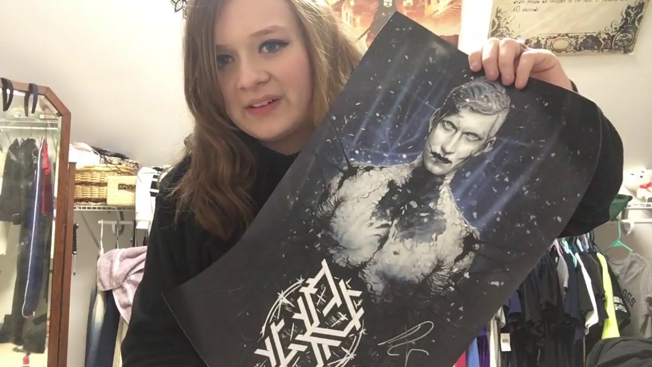 Merch Bundle Unboxing || Social Repose - YouTube