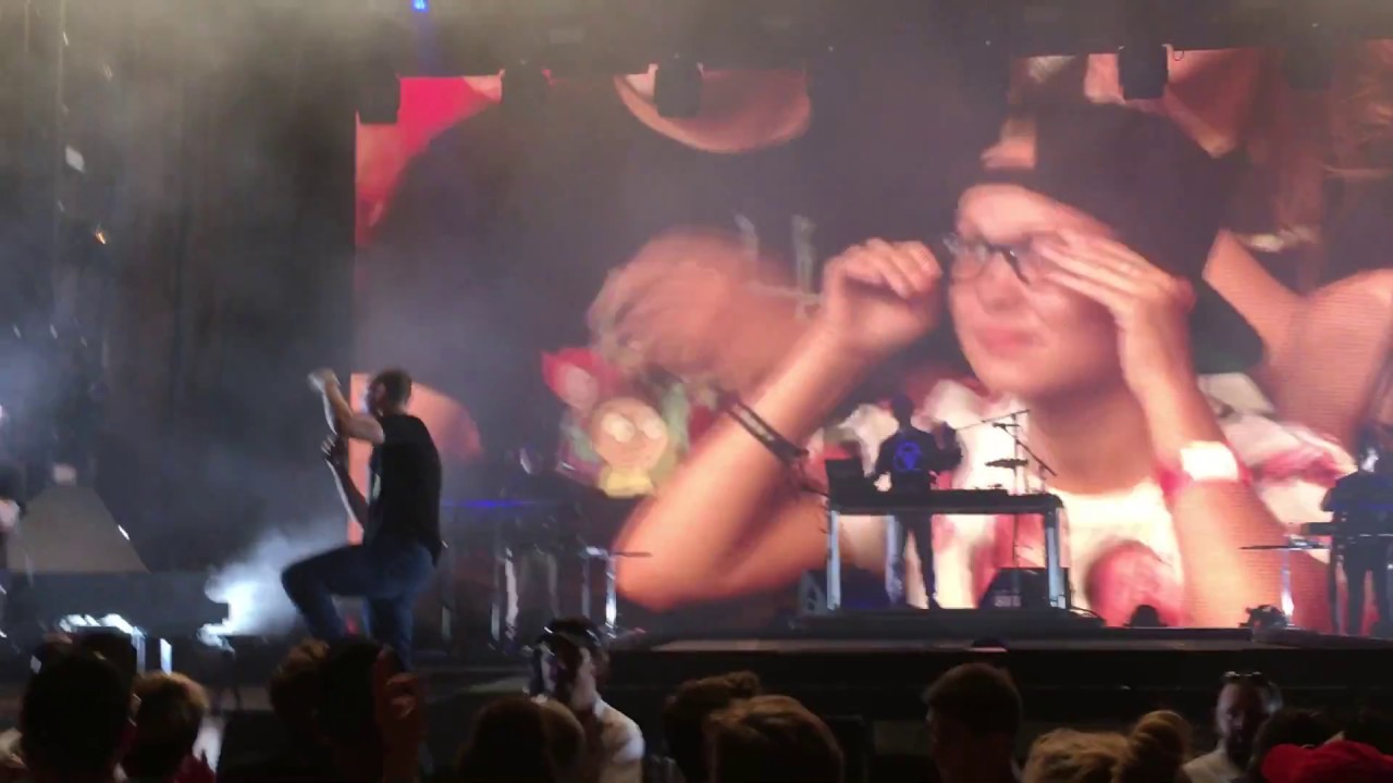 Logic - Fade Away (LIVE in Cleveland) - YouTube
