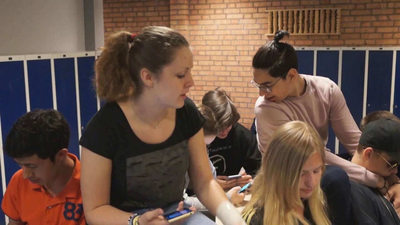 Klass film 9A Dalboskolan 2014-2017 - YouTube