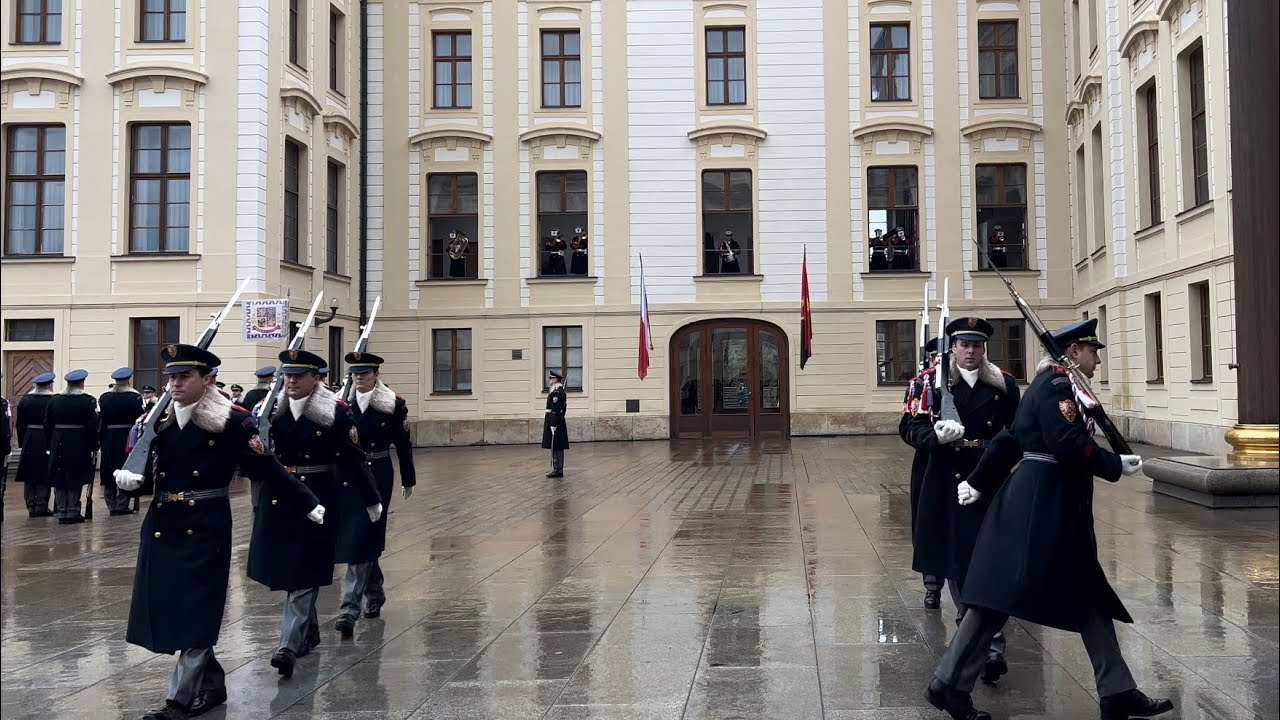 Changing the Guard at Prague Castle - Band of the Prague Castle Guards ...