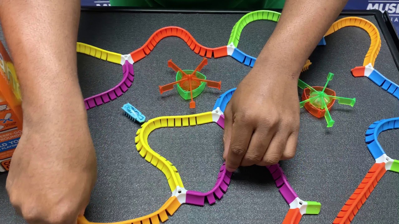 Hexbug Nano Land | Toys at The Children's Museum - YouTube
