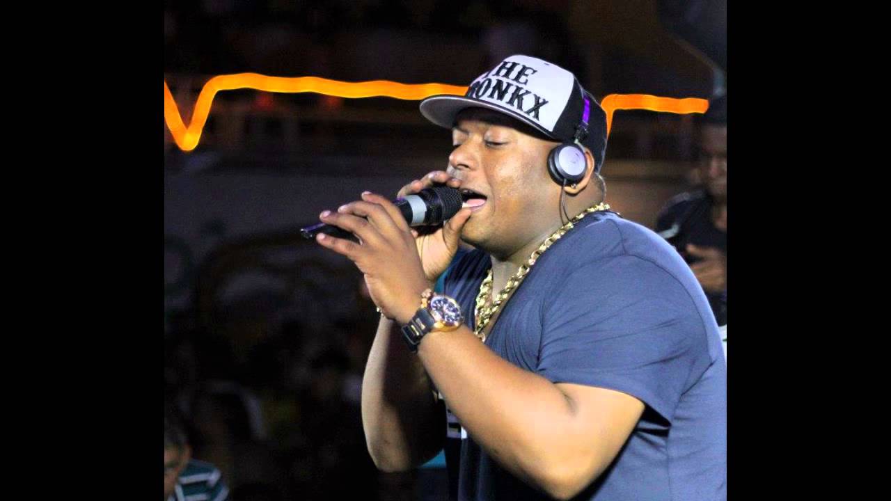 Mc Max - Essa é a 5 Bocas 2013 [DJ DIOGO DE NT] - YouTube