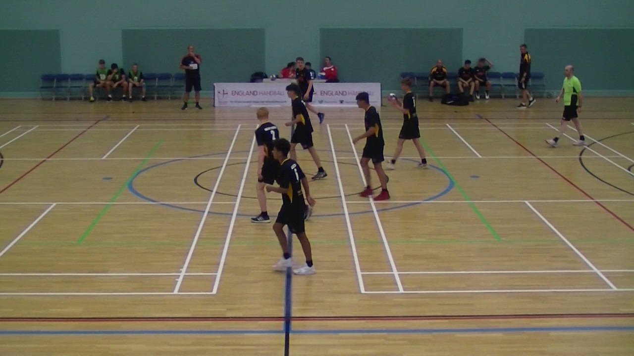 Stowmarket High School Year 10's 2nd Handball game - YouTube