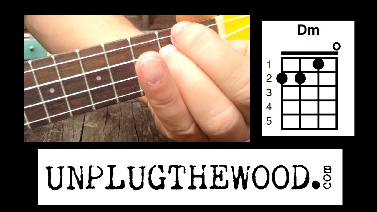 Learn how to play a Dm chord on a ukulele beginner tutorial lesson ...