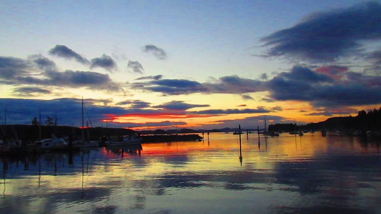 Beautiful Early Morning Winter Sky on Salt Spring Island - YouTube