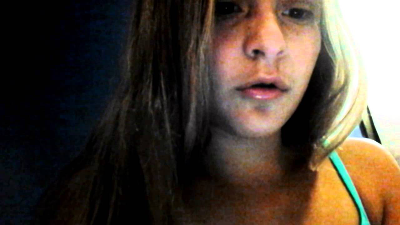Reacting to Sarah Elllen and her Eyebrow Dance! - YouTube