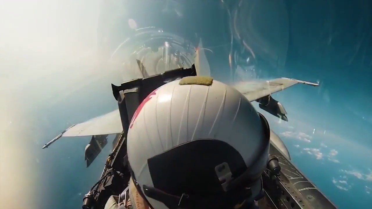 Marine fighter pilot Amy McGrath - YouTube