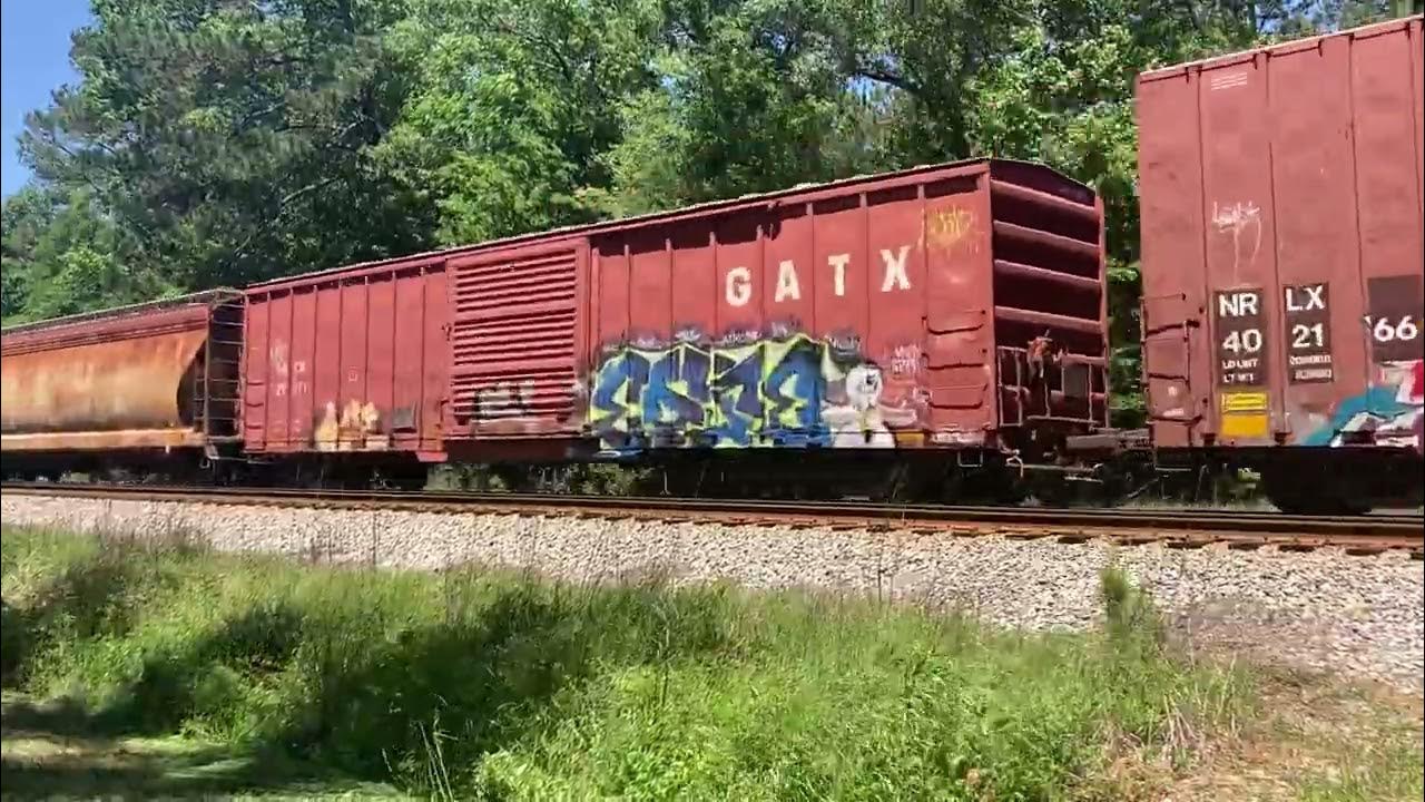 CSX 3409 Leads Long CSX M410 NB Manifest Train with mid Train DPU Alright Thru Mars Bluff SC ...