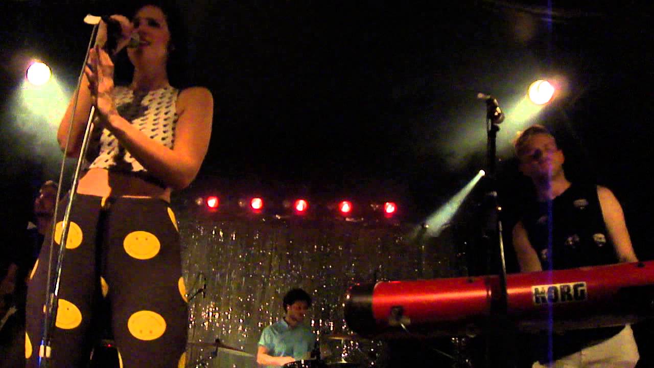 MS MR - Hurricane - Live @ The Echo, LA - YouTube