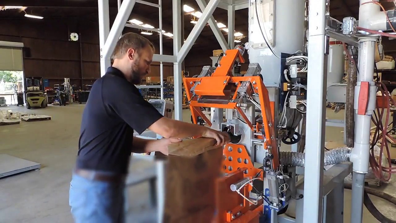Flour Bagging Machine - YouTube