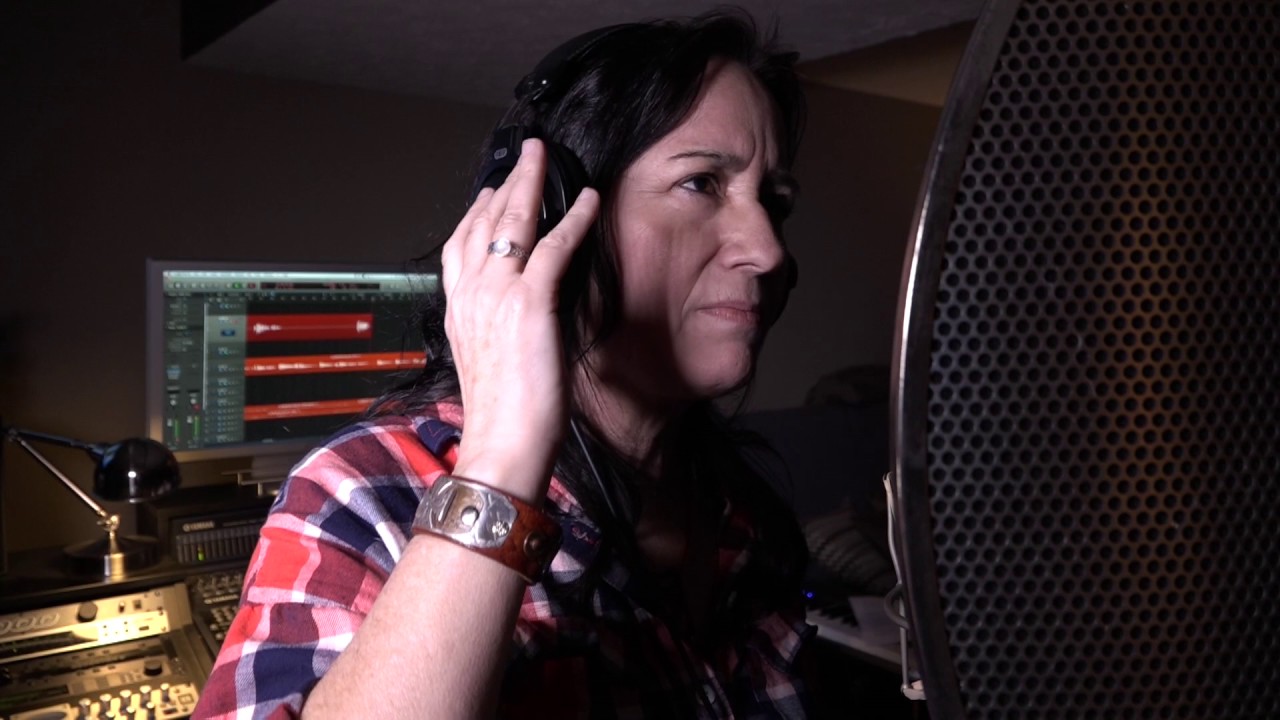 Scott Van Zen & Colleen Lloy Lay My Brother Down - YouTube
