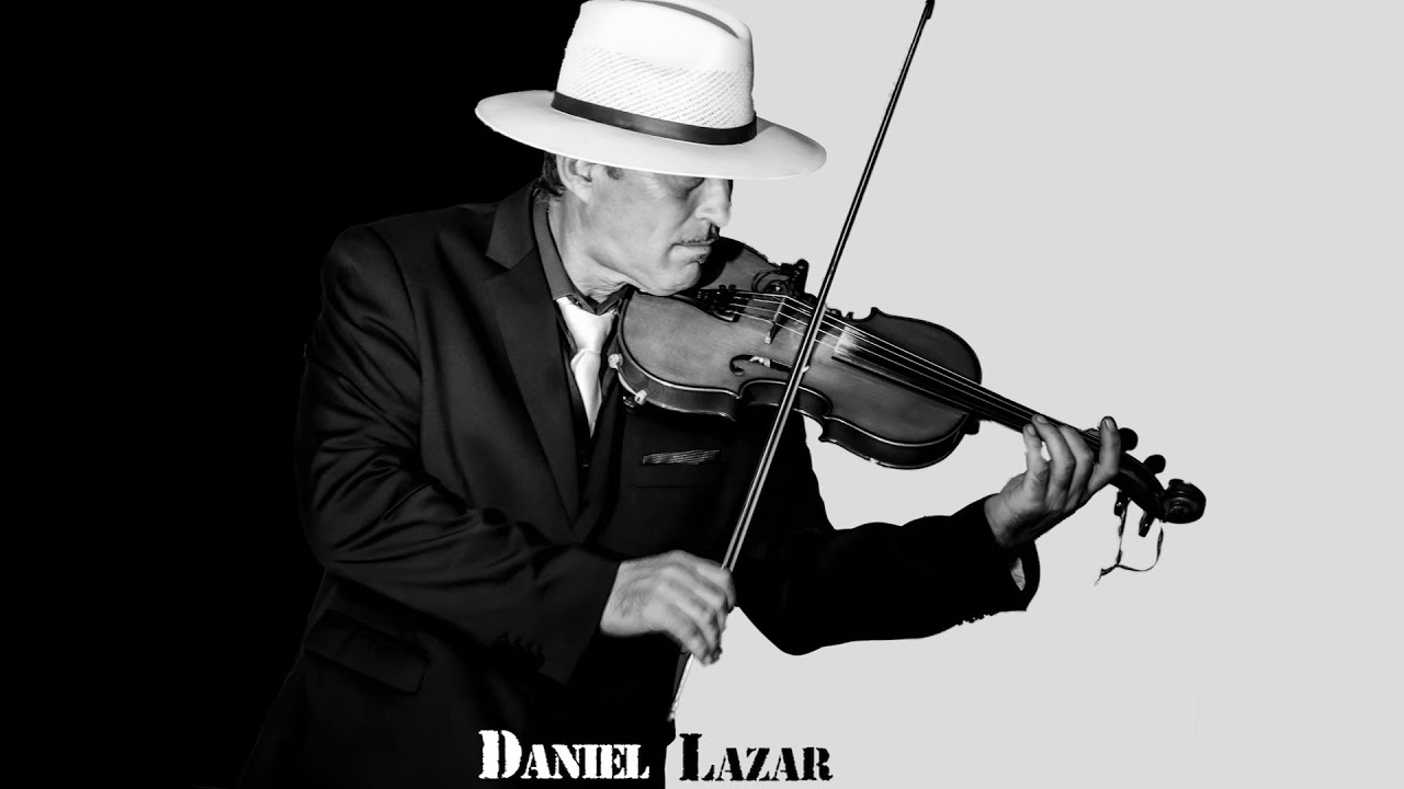 Daniel Lazar-Laureat la GALA ARTELOR editia a -2a - YouTube