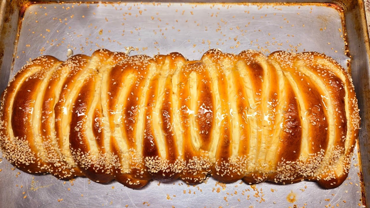 como hacer este riquísimo pan con crema pastelera pan de feria - YouTube