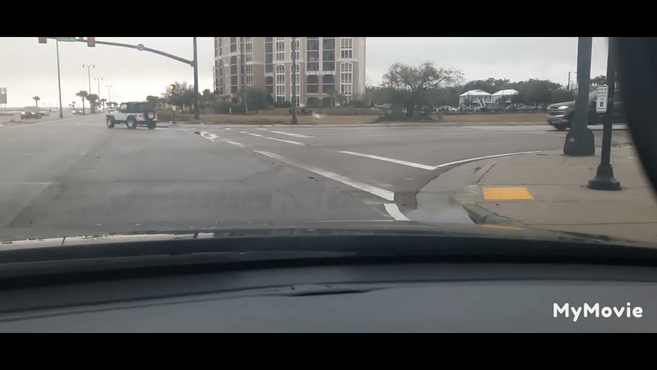 Smith System Defensive Driving (Light Rain) - YouTube