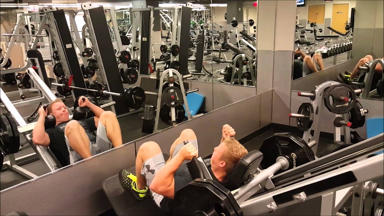 45 degree Hack Squat - YouTube