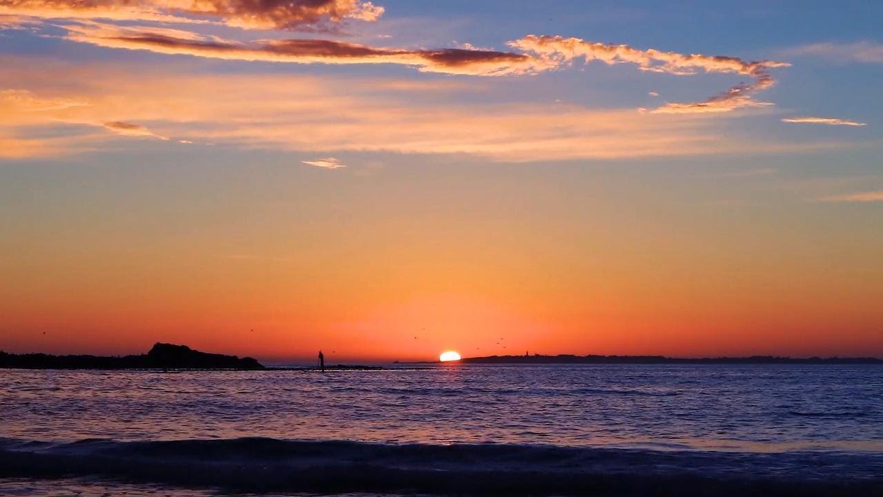 "Waves of Tranquility: Flow into Deep Meditation(528hz)" - YouTube