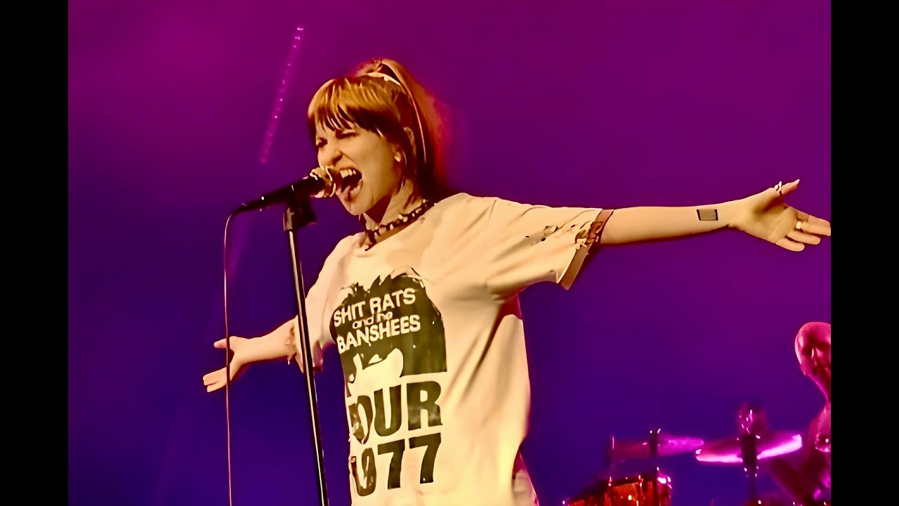 Paramore - You First [Live in Bogotá] - YouTube