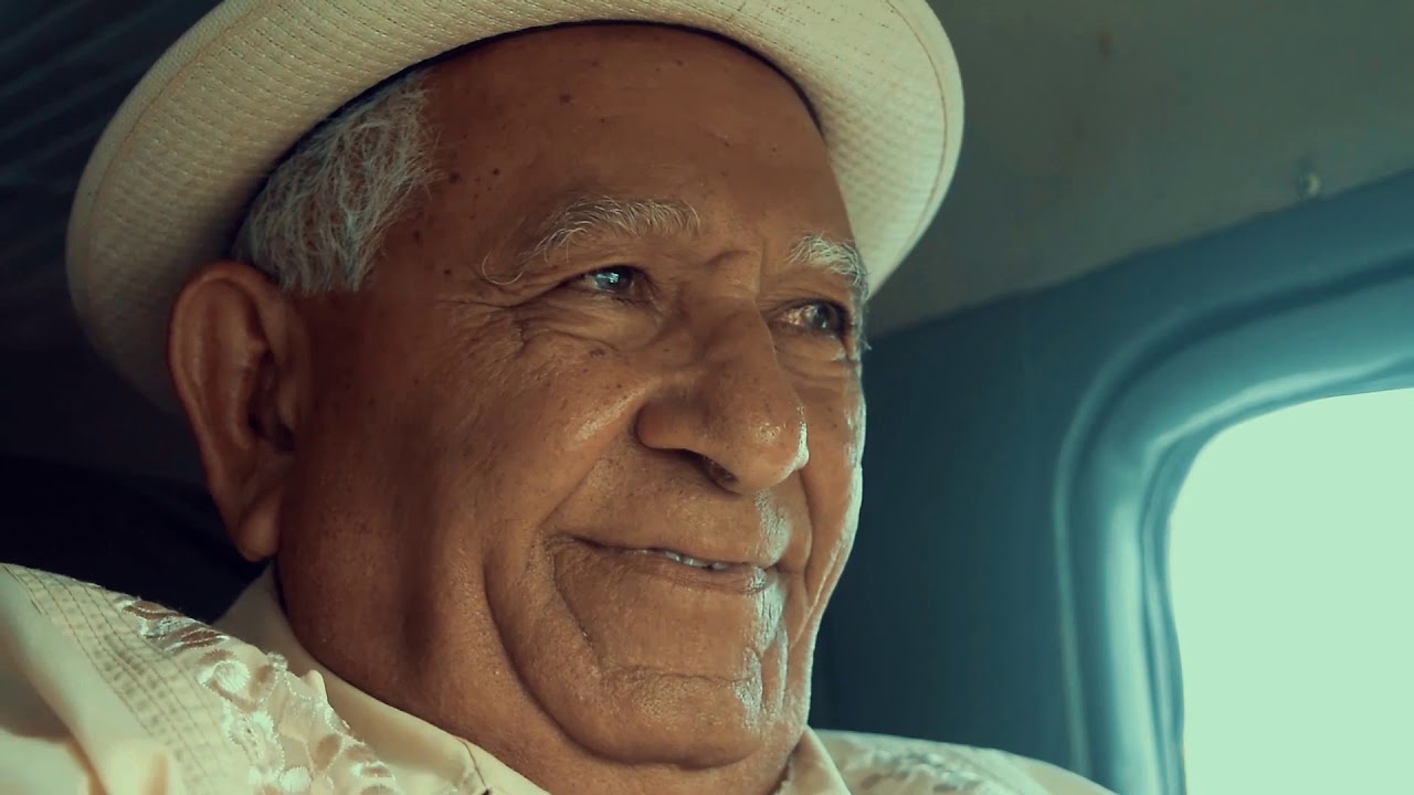 Manzanillo Cuba 2020, el Grupo Saborit y su Ron Pinilla Sabrosón - YouTube