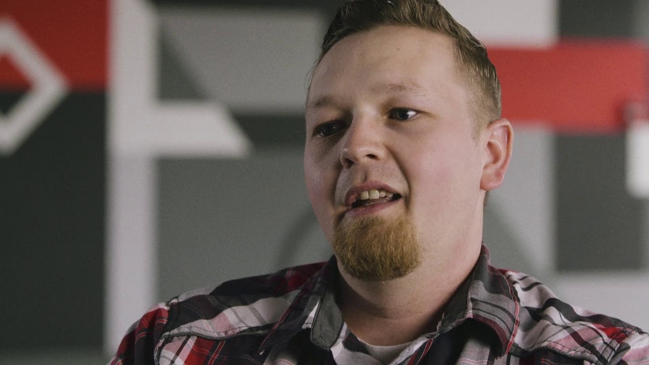 Dustin Interview Sunday - YouTube