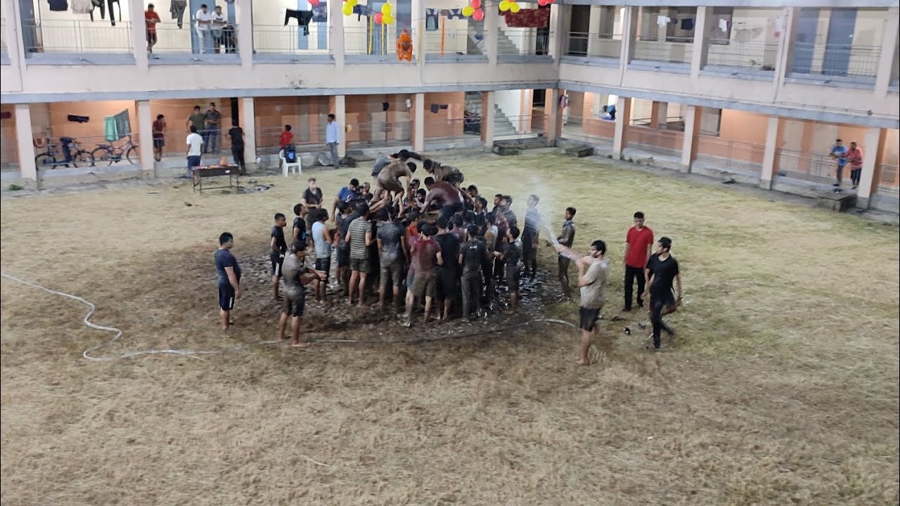 Dahi Handi | IIT guwahati | Umiam hostel. #iitguwahati #iit #dahihandi ...
