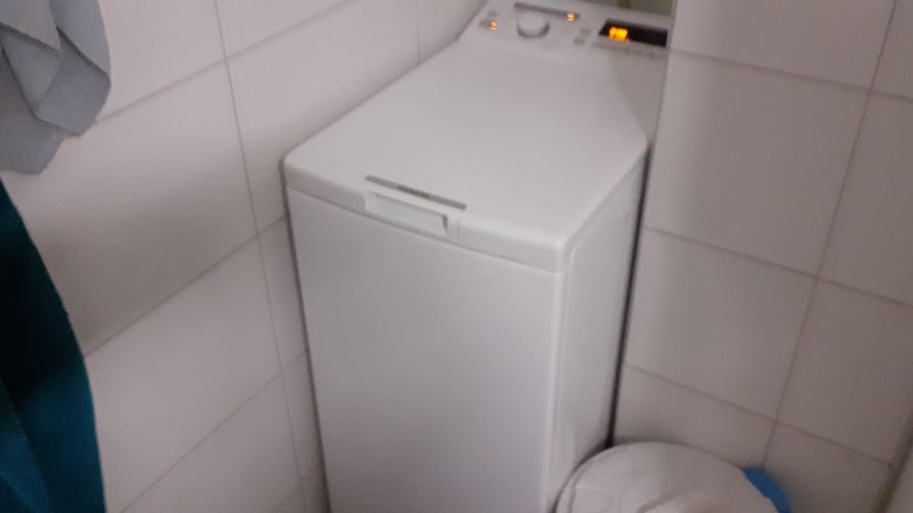 The Techno washing machine (offical Video) - YouTube