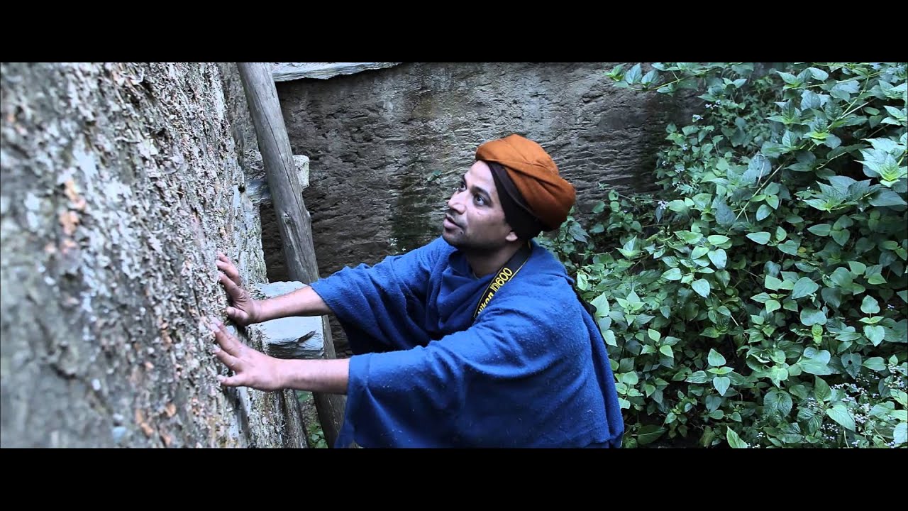 Oraalppokkam (Six Feet High) - Official Trailer - YouTube