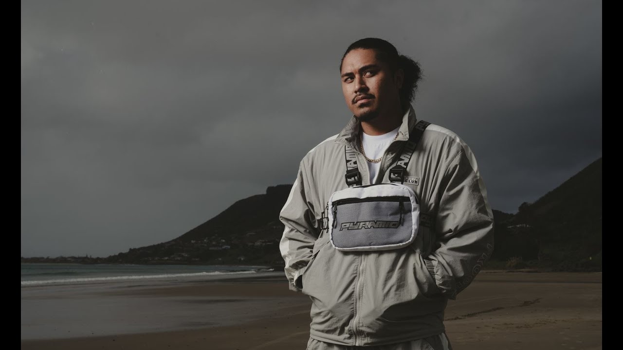 Tongan actor puts law degree aside to pursue the ‘creative arts’ - YouTube