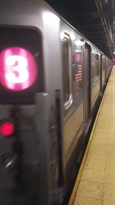 Manhattan Bound R62 3 train leaving Utica Avenue - YouTube