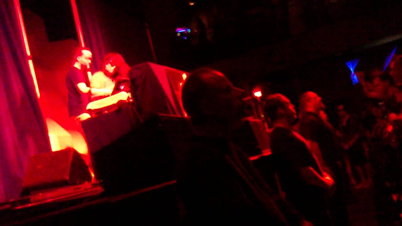 The Skrillex Cell 10-24-11 (Nadastrom) - YouTube