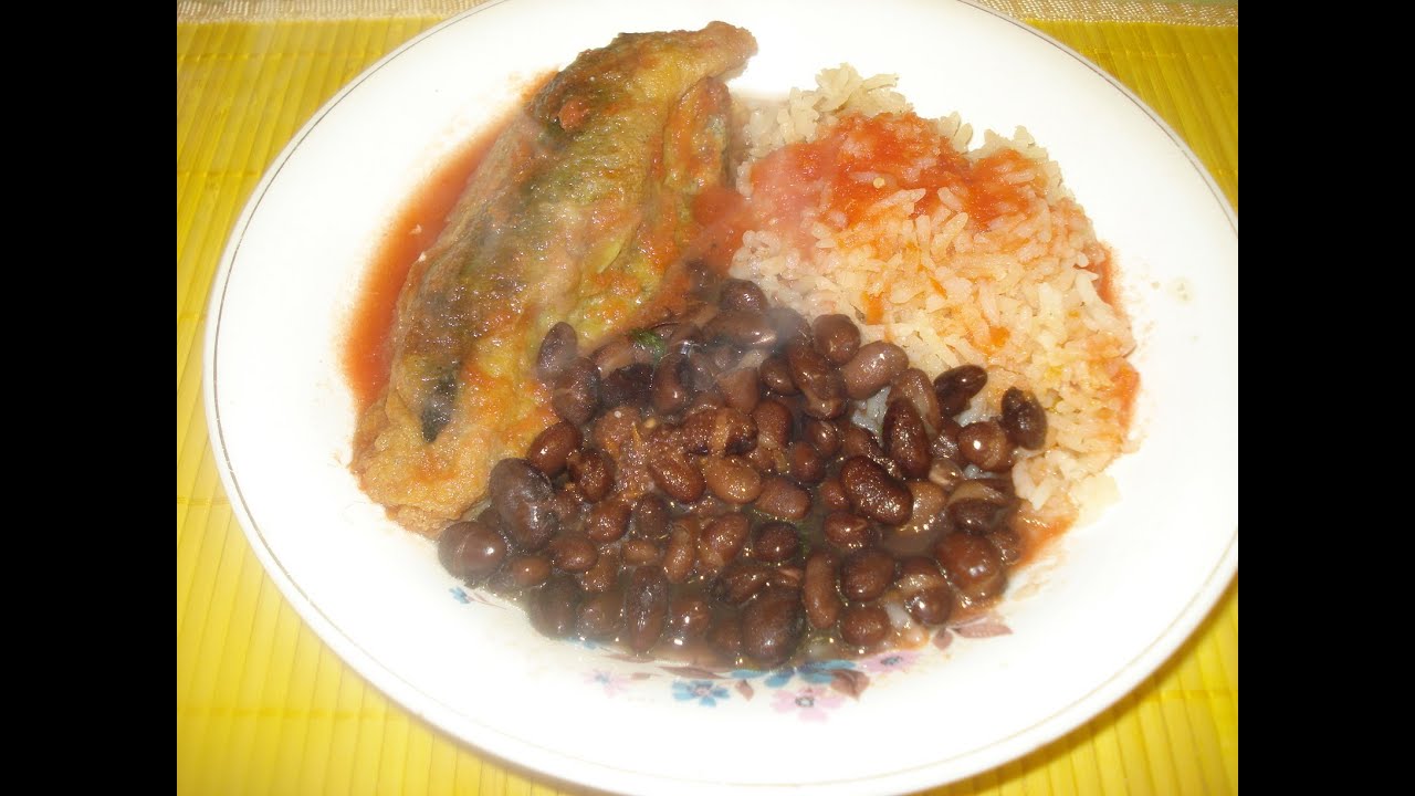 Chiles Rellenos con 2 Quesos - YouTube
